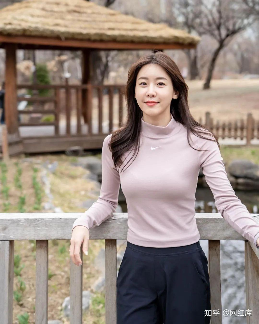 韩国网红umzi，身材热辣，勤奋自律，曼妙曲线，让人侧目 - 知乎