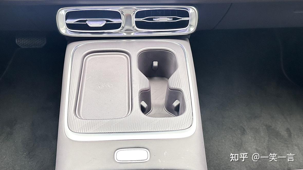 零跑B01开启预售，更精致、更细节，10.58万元依旧性价比之王 - 知乎