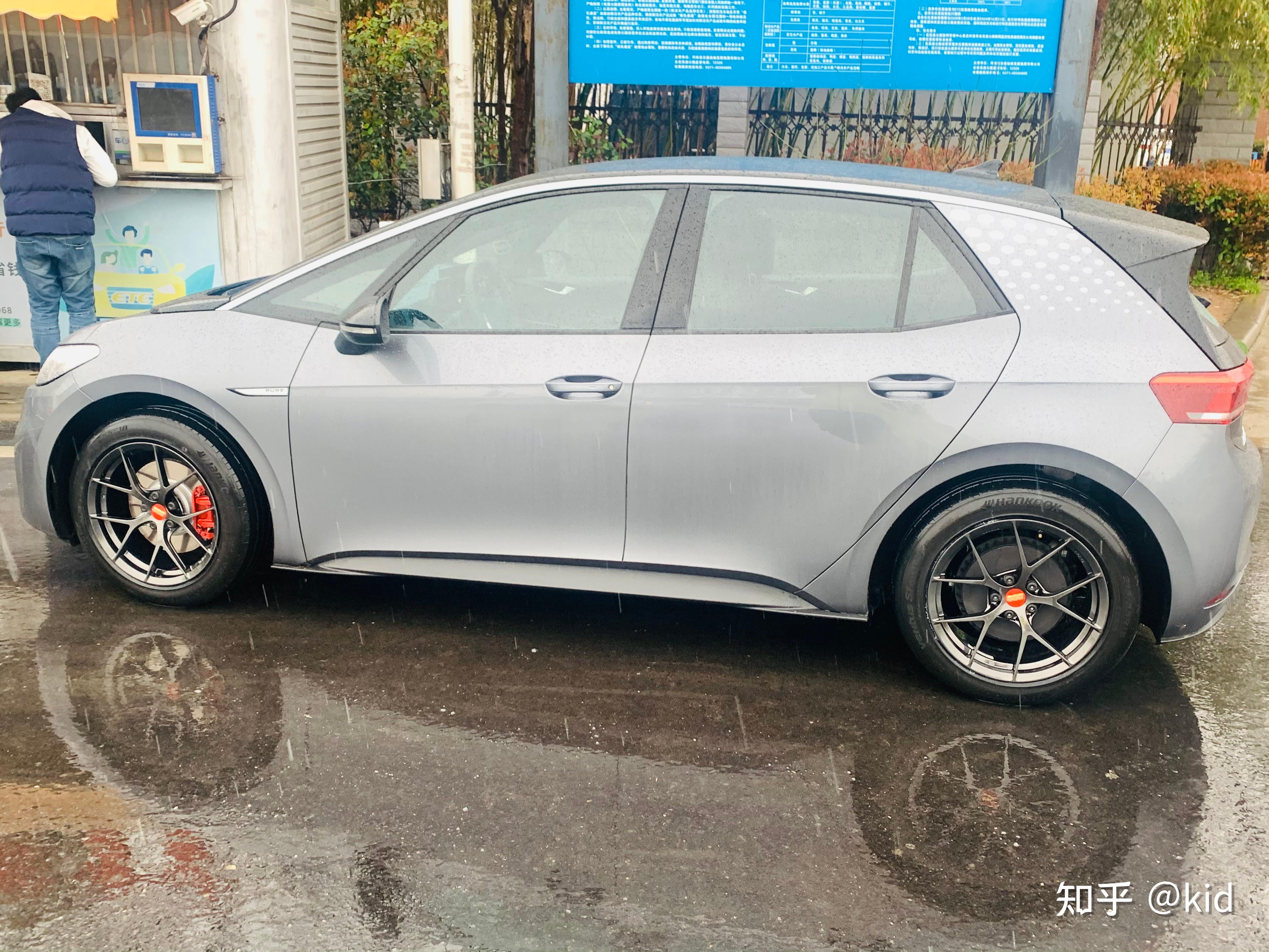 老哥的ID3改装路之更换轮毂 - 知乎