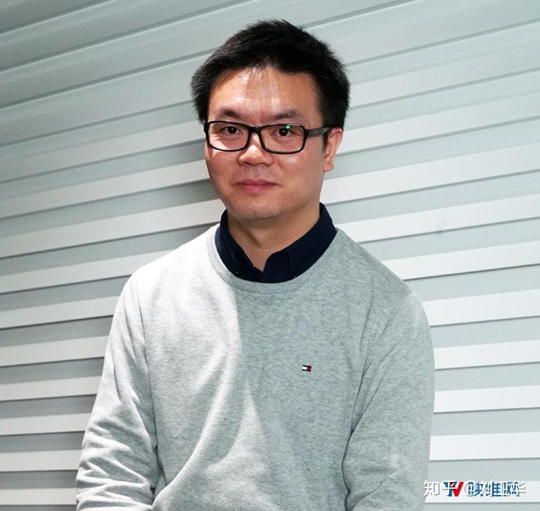 Facebook开源AI渲染系统DeepFocus，实现逼真散焦效果，推动下一代VR头显技术 - 知乎