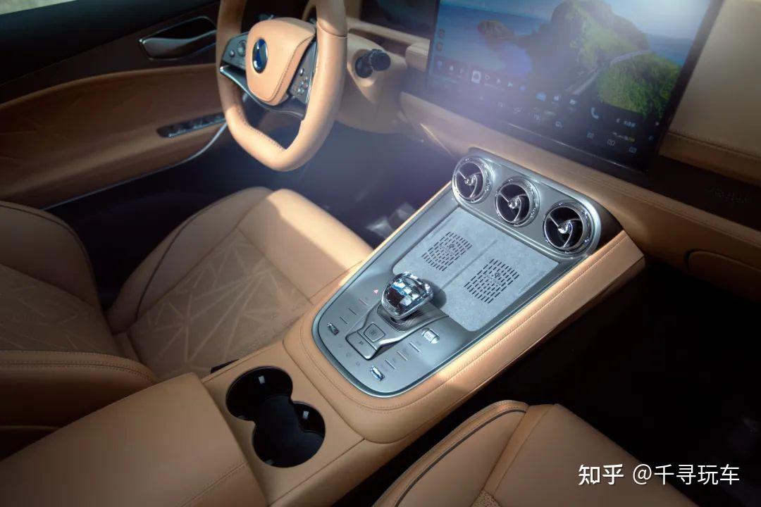 终极进化版到底强在哪 解读30万级全新SUV——腾势N8 - 知乎