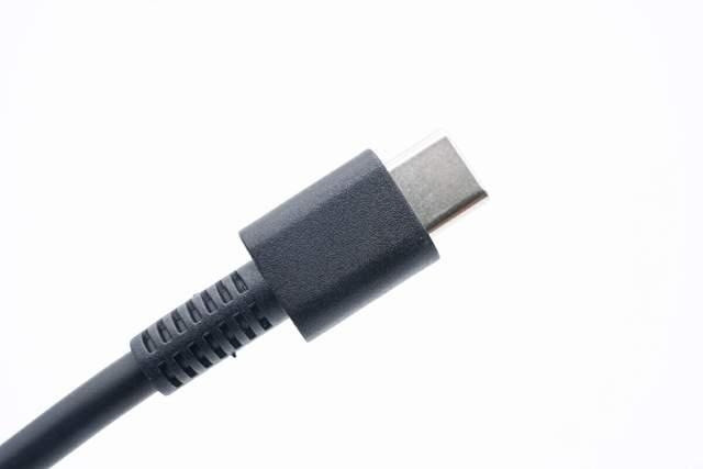 一体式Type-C线材，支持PD快充，惠普90W Type-C笔记本适配器评测 - 知乎