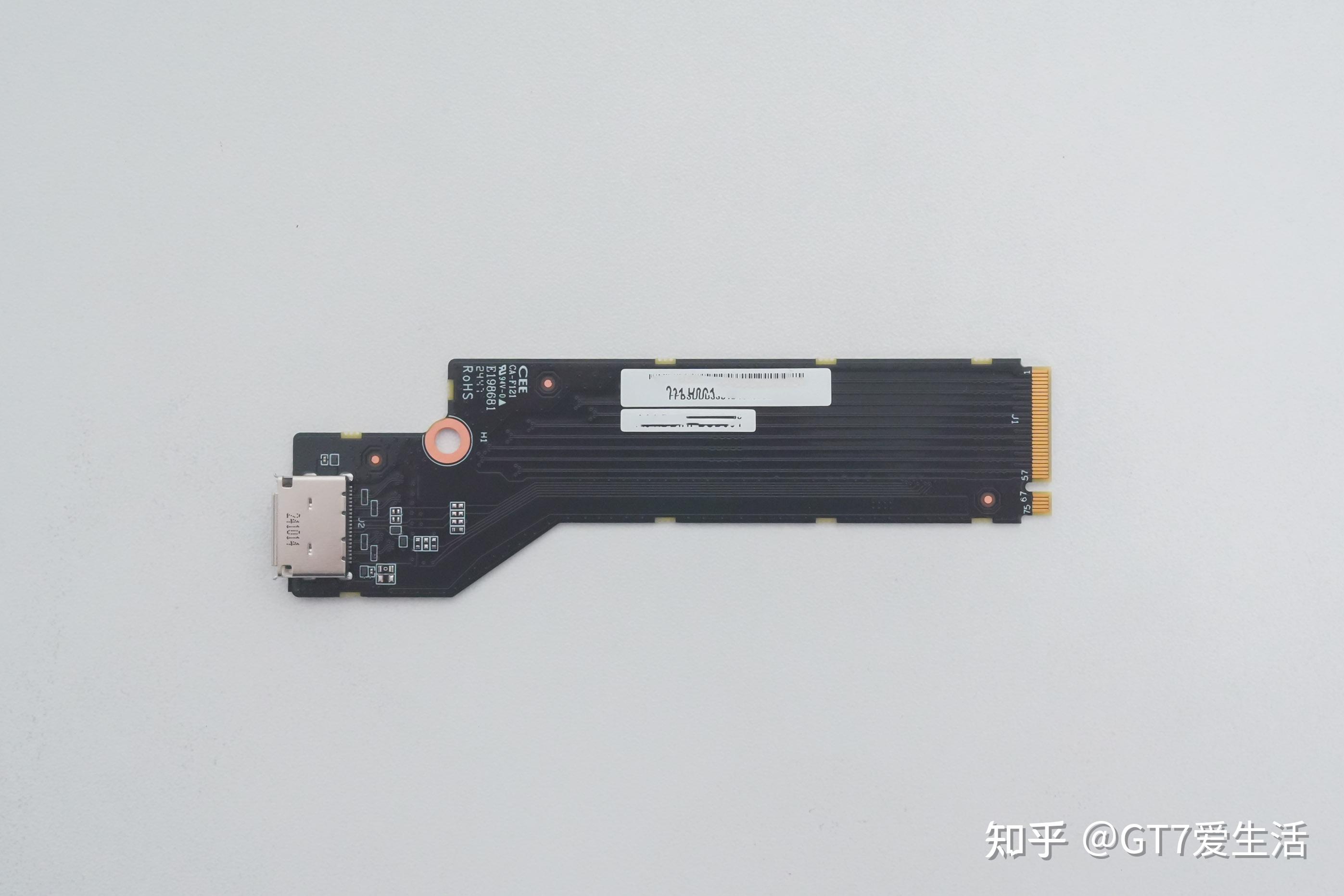 用8845HS玩3A，部署DeepSeek？实测铭凡UM880 PRO 迷你主机 - 知乎