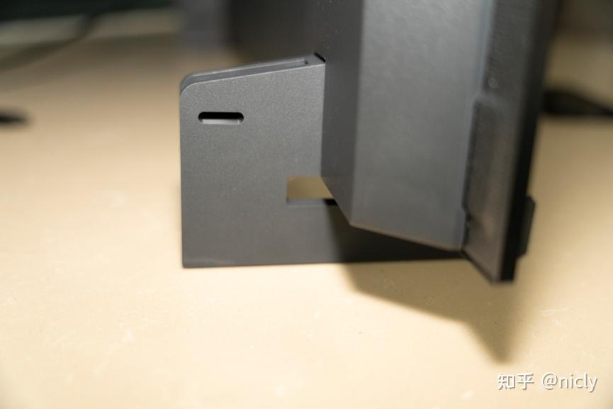 从50寸降级到42寸值得吗？—买了个 LG 42 C2游戏电视打游戏谈谈体验 - 知乎