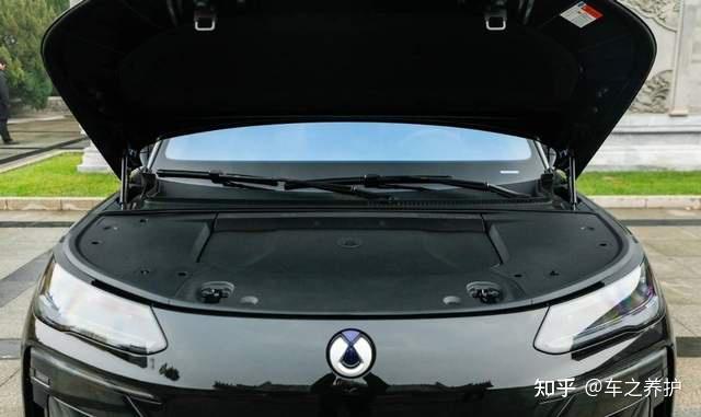 国产“巨头”间的PK，领克900 VS腾势N9，谁更值得入手 - 知乎