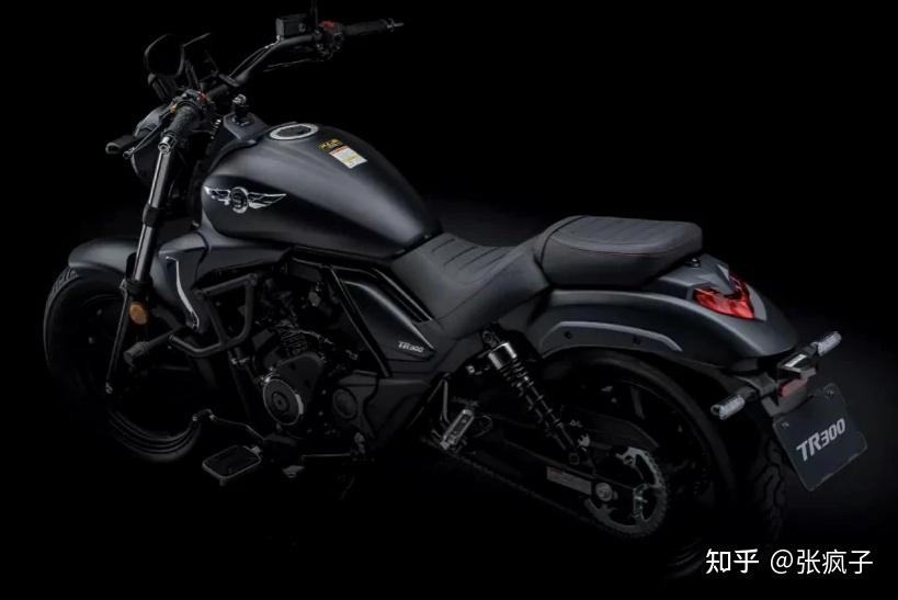 300CC巡航，为什么我最后选择豪爵TR300？但女骑小姐姐却不喜欢？ - 知乎