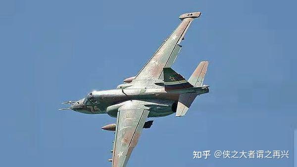 如何评价SU-25攻击机？