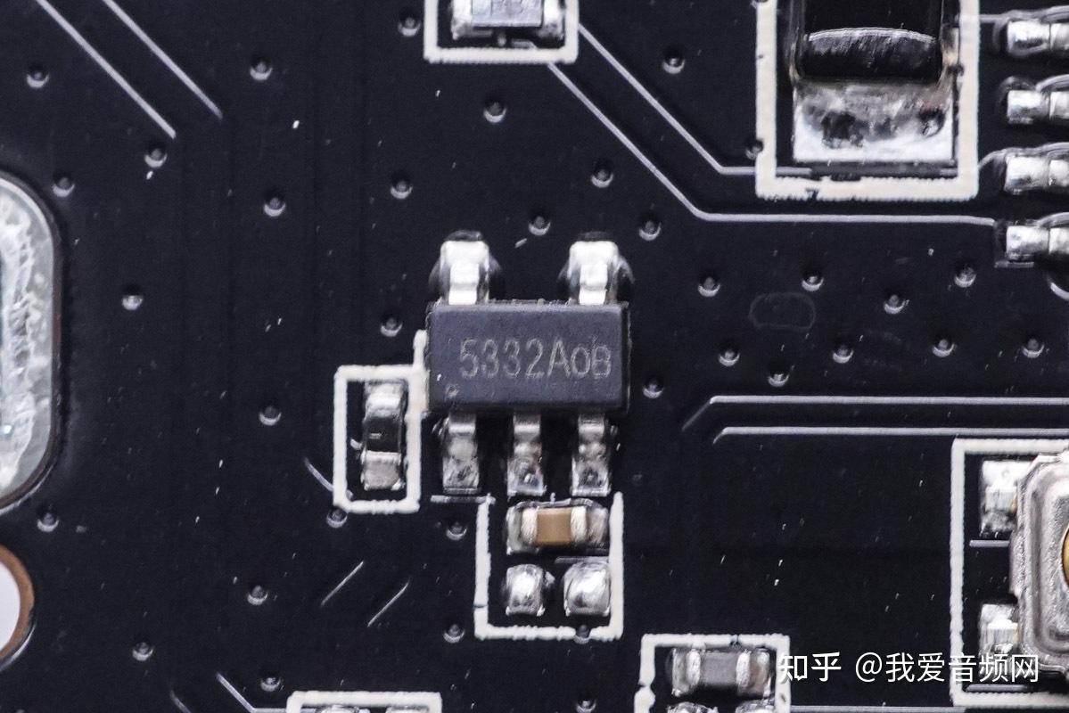 入门级TWS耳机内部结构设计如何？拆解QCY T13真无线耳机看看 - 知乎