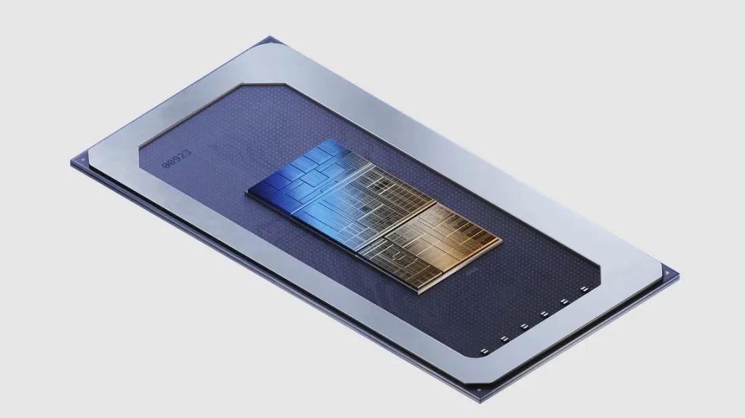 英特尔展示全球首款基于UCIe连接的Chiplet CPU - 知乎