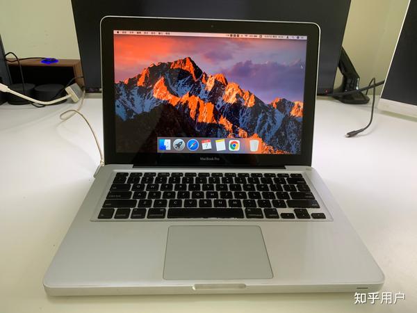 一款全新 MacBook Pro 能用几年？