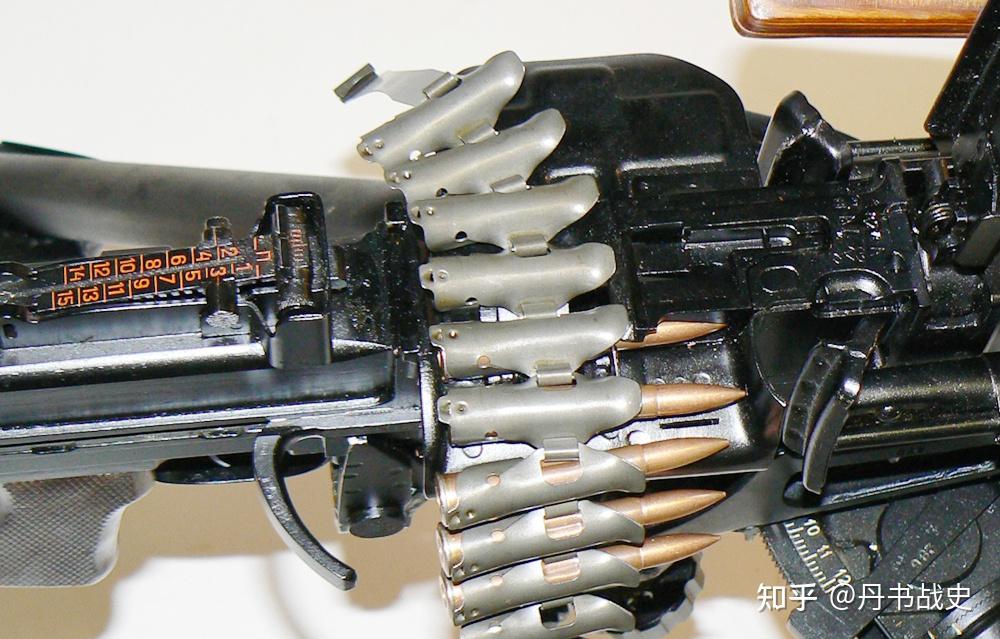 乌克兰缴获俄军的神秘武器，半个多世纪前的TKB-521机枪 - 知乎