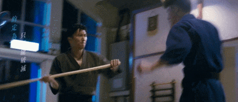 港圈两大顶流回归，也救不了这片 - 知乎