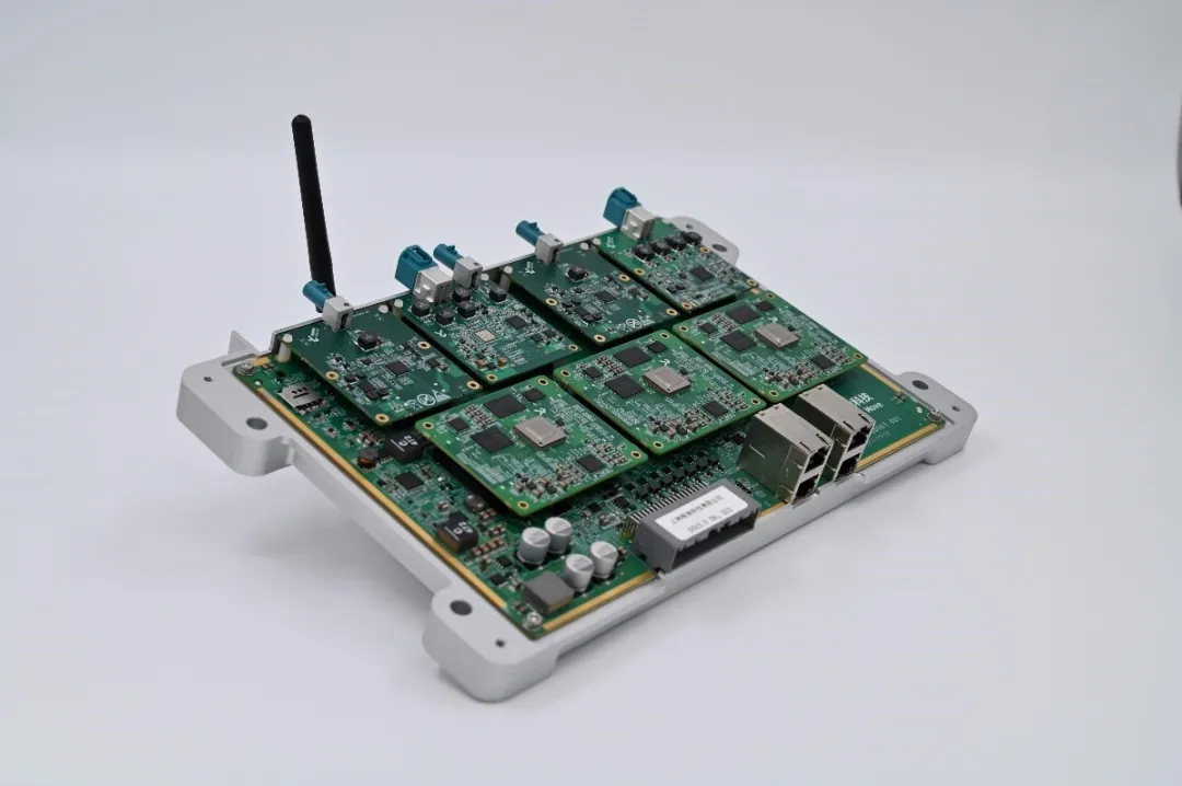 映驰科技发布域控DCU3.0，加速赋能L3跨域融合落地 - 知乎