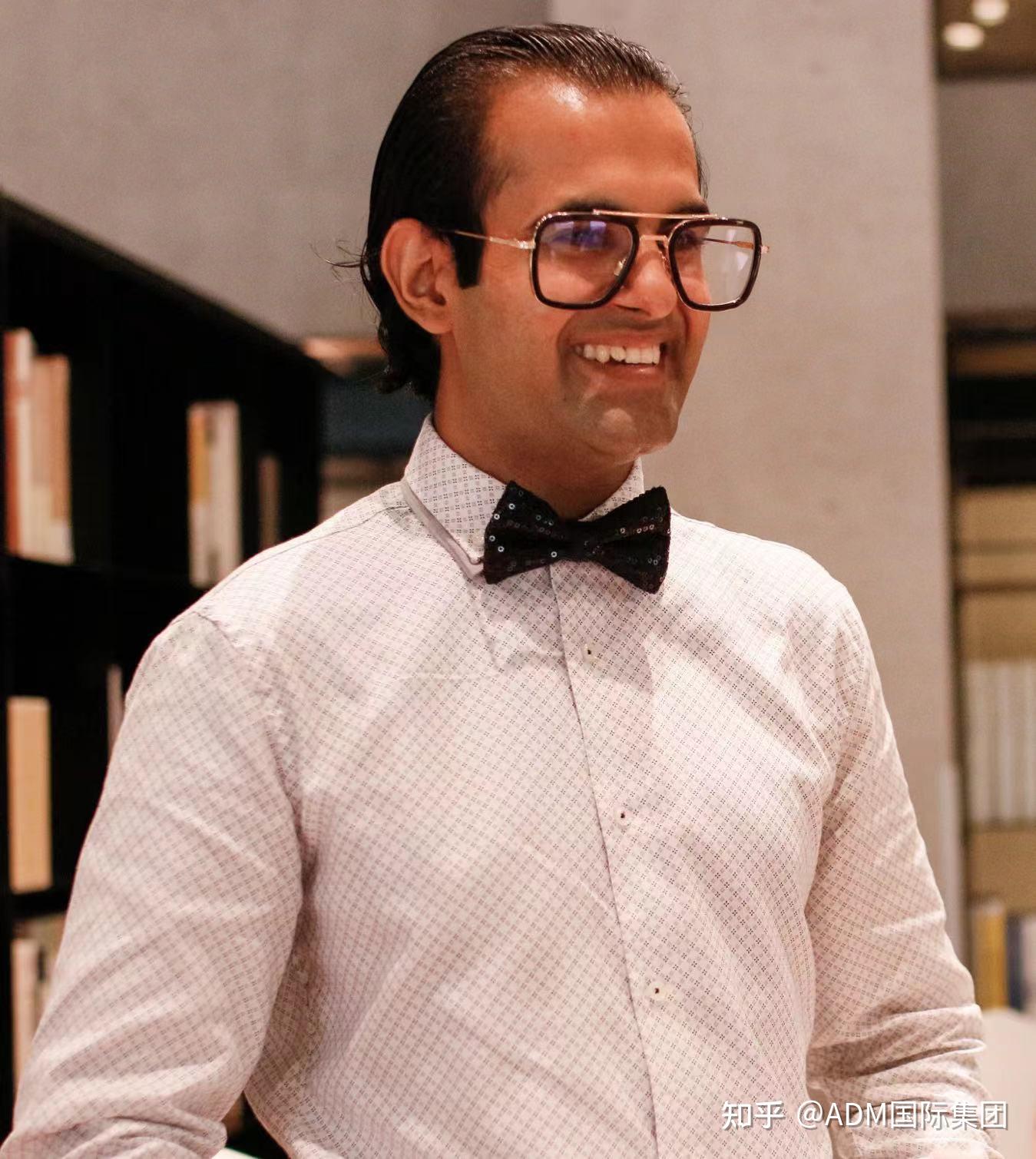 Yasir Bhambhani 知乎 