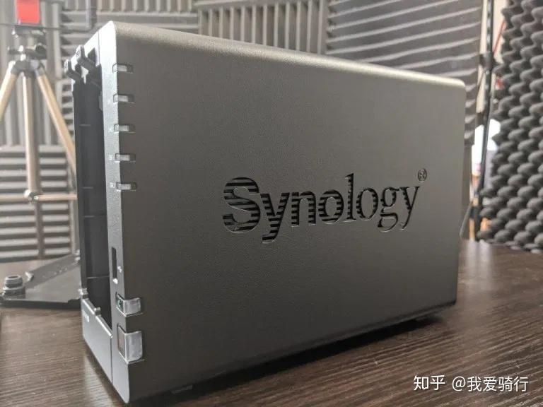 Synology DS220 + NAS开箱 - 知乎