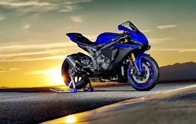 能上牌的R6真的来了，售价21万左右！ - 知乎