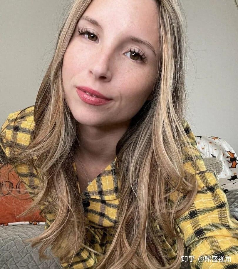 美国双馨女演员，派珀·佩里(Piper Perri),娇小体格下的强大活力 - 知乎