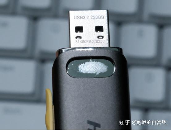 U盘评测——终身质保的海康威视R36C - 知乎