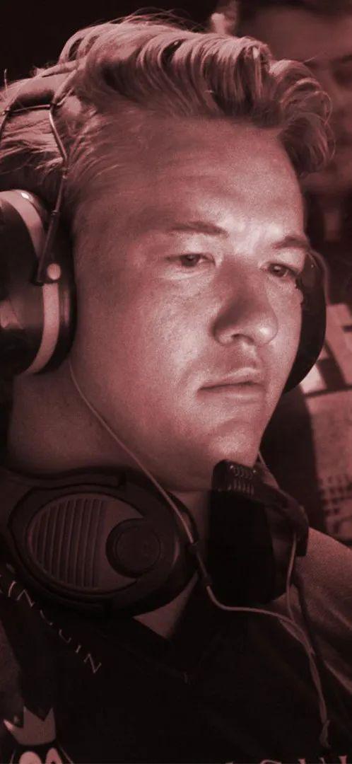 CSGO壁纸｜雨神rain - 知乎