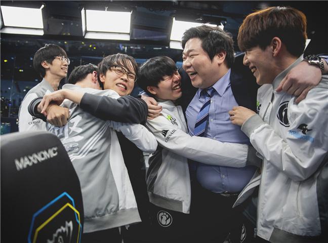 登峰造極——致iG - 知乎