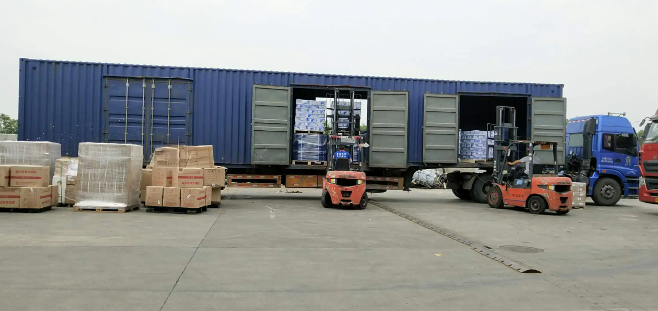 What does LTL include? What car is suitable for LTL transportation?