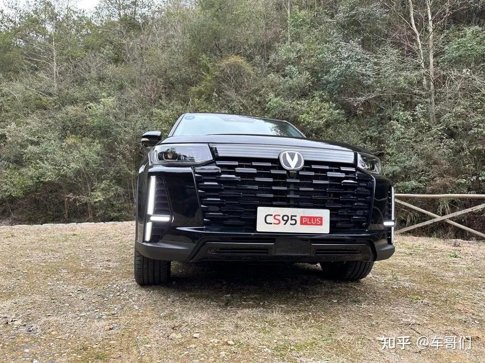 试驾全新长安CS95PLUS：不到20万就有大7座+四驱系统 - 知乎