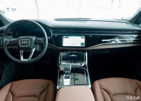 2020款奥迪Q7实车到店，车长5067mm，3.0T轰出340马力，配8AT！ - 知乎