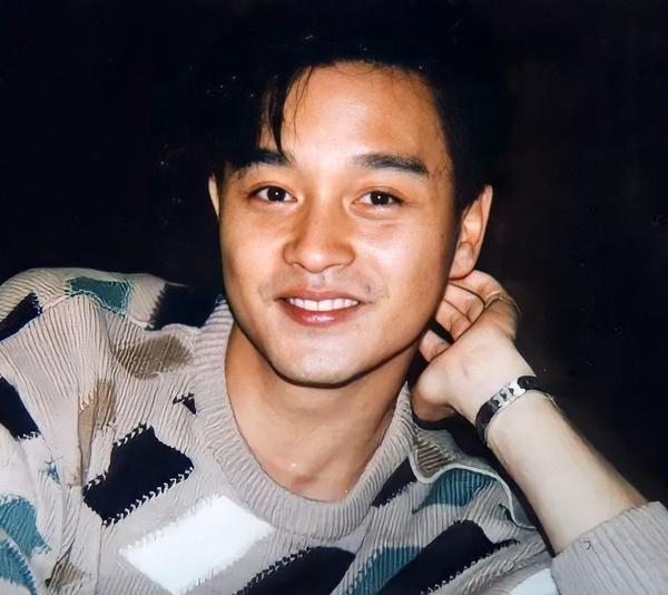 张国荣高清图片汇总，超超超多！ - 知乎