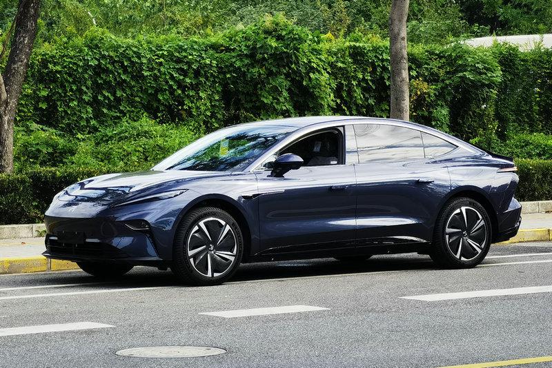 【飞凡F7实车曝光 将于2月5日亮相/最高续航666km】 - 知乎