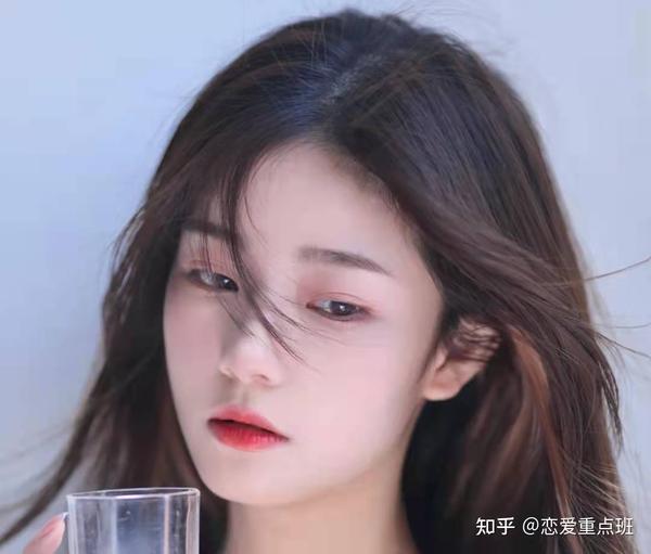 如何跟女生聊天?五个小技巧,越聊她越喜欢你! 知乎