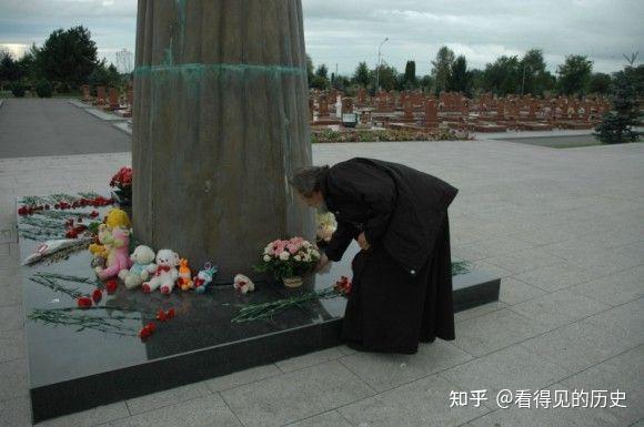 普京到访的别斯兰恐怖袭击受害者墓地 该墓地被称为“天使之城” - 知乎