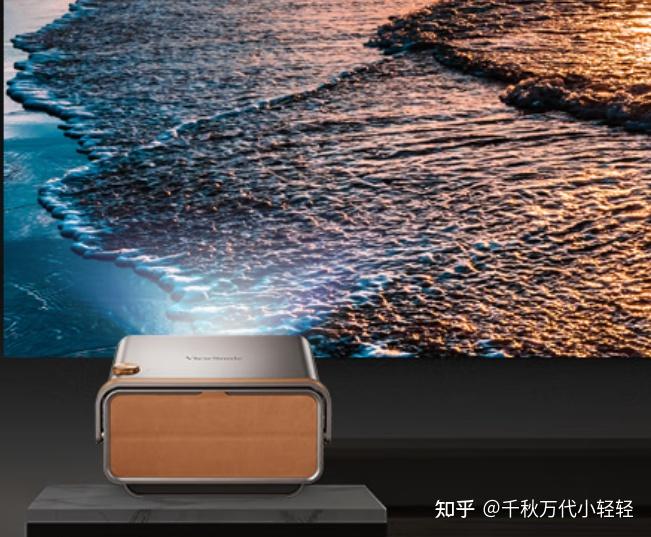 投影仪优派q30和q10哪个好，区别是什么