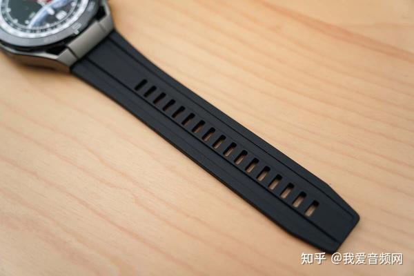 华为WATCH Ultimate非凡大师评测：不愧是被称为「华为表皇」的手表 - 知乎