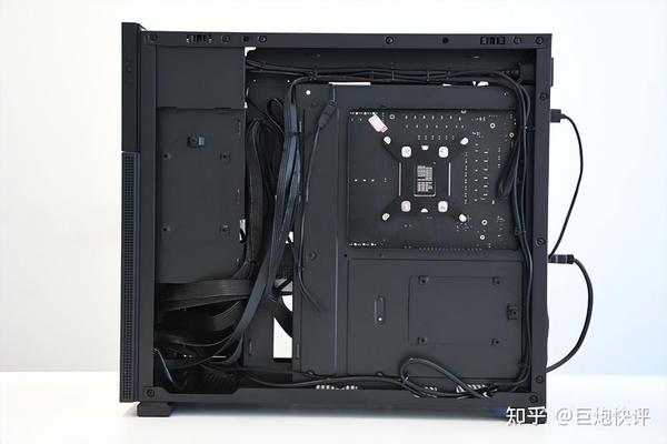 颜值刺客！乔思伯D41副屏版机箱+CR3000风冷试玩