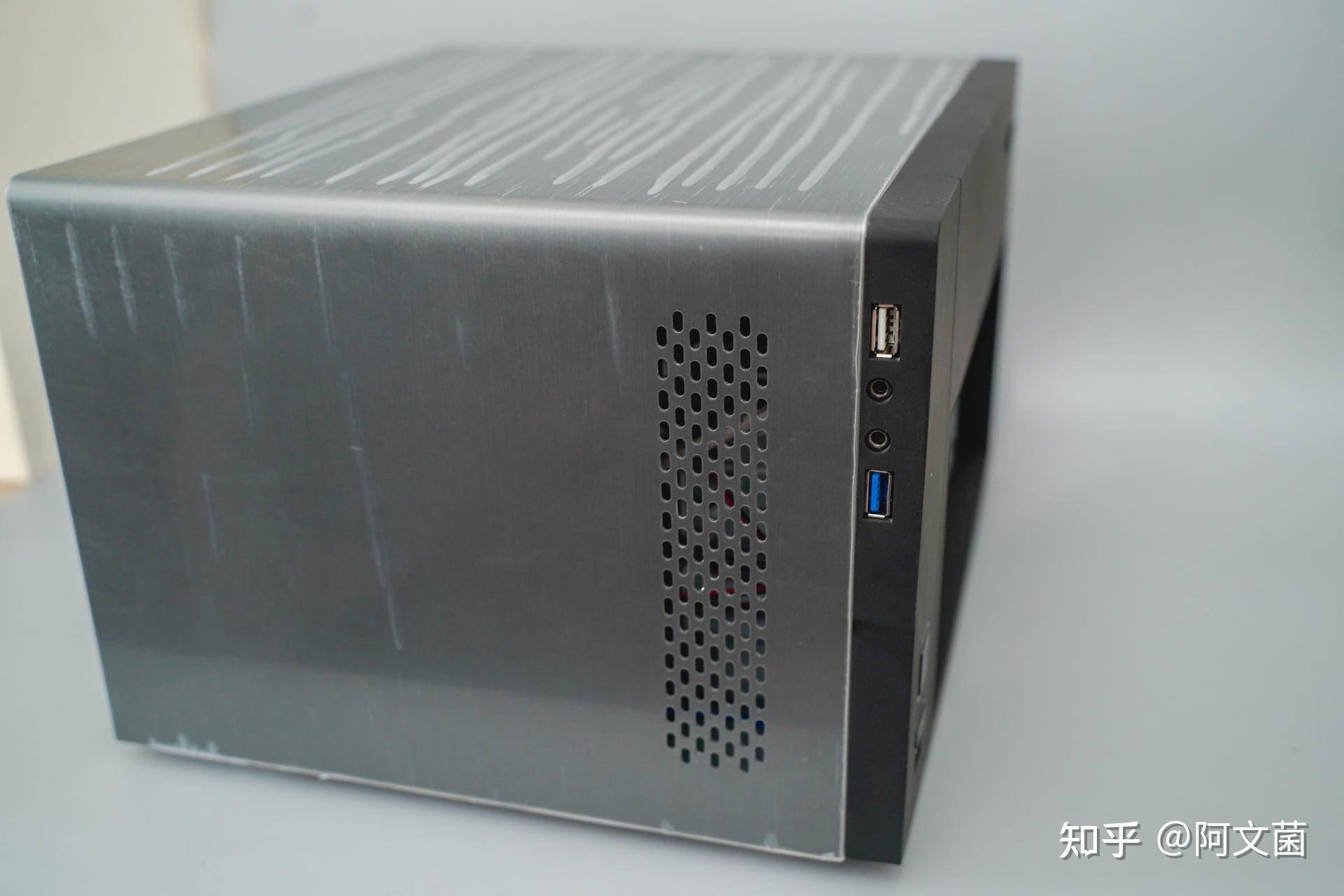 组装一台高性能8盘位NAS 使用ITX主板，万由810机箱。 - 知乎