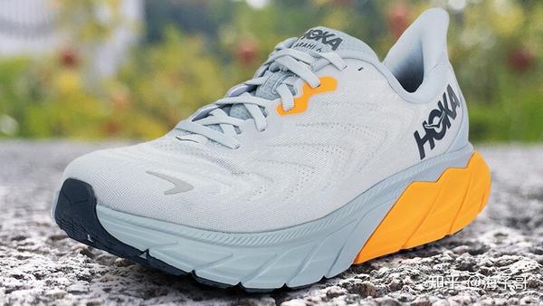 2023年HOKA跑鞋推荐，HOKA跑鞋怎么样，HOKA ONE ONE跑鞋系列矩阵选购指南 - 知乎