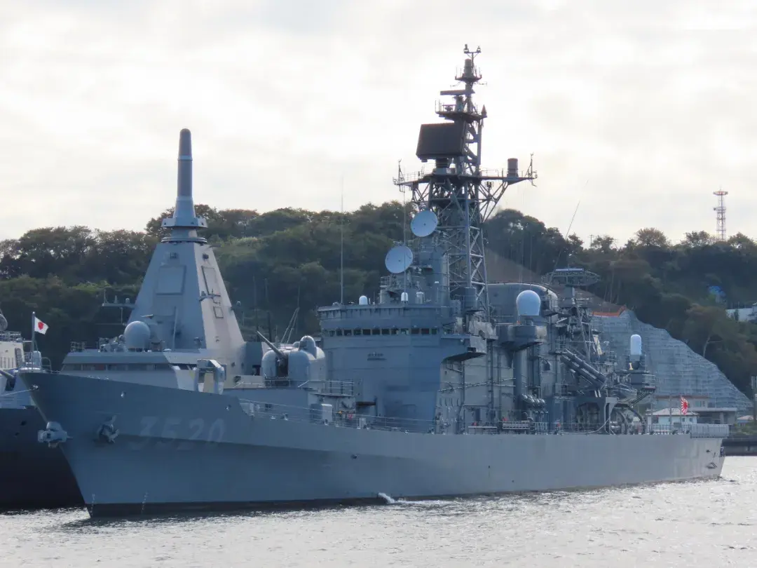日本海自“旗风”号驱逐舰退役了 - 知乎