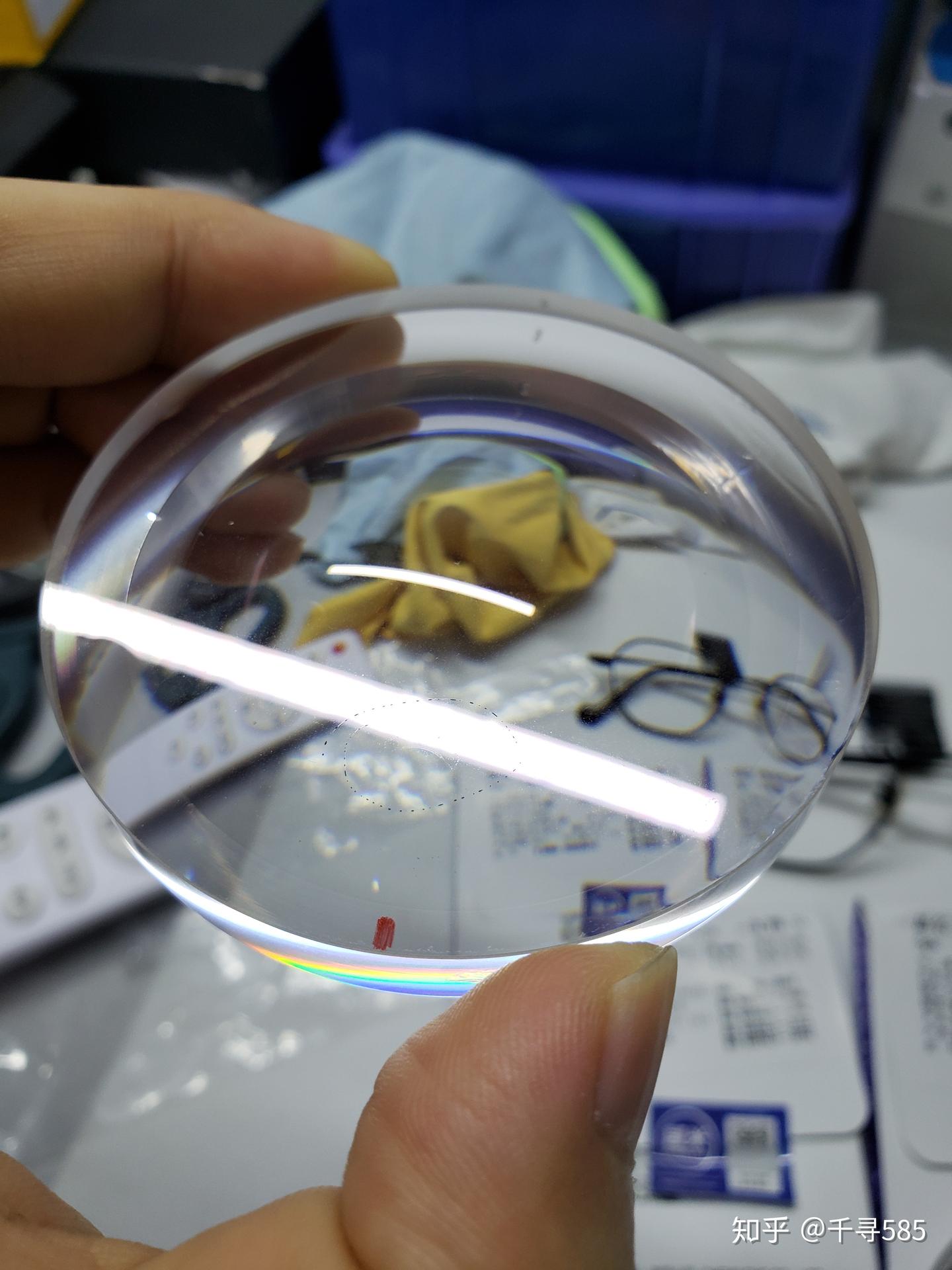 凯米1.74U2镜片的防伪标识~~ - 知乎