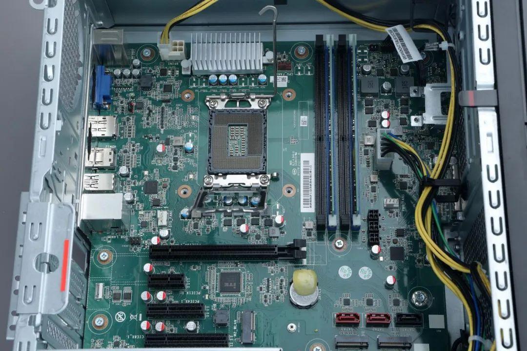 国产CPU能运行DeepSeek 7B、《黑神话：悟空》超60fps！体验联想开天M90z G1t台式机 - 知乎