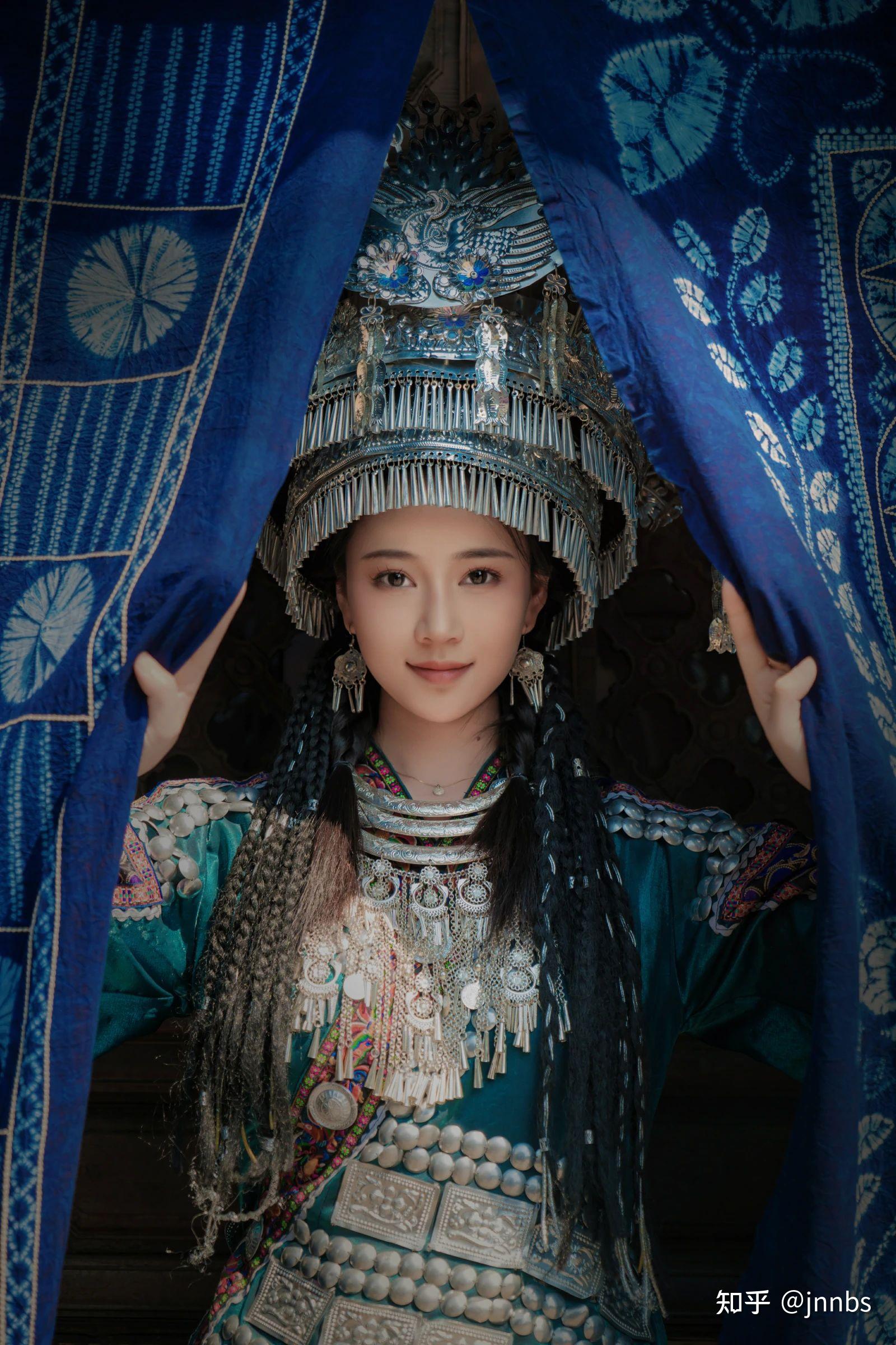 网红年年Nnian写真图集 - 知乎