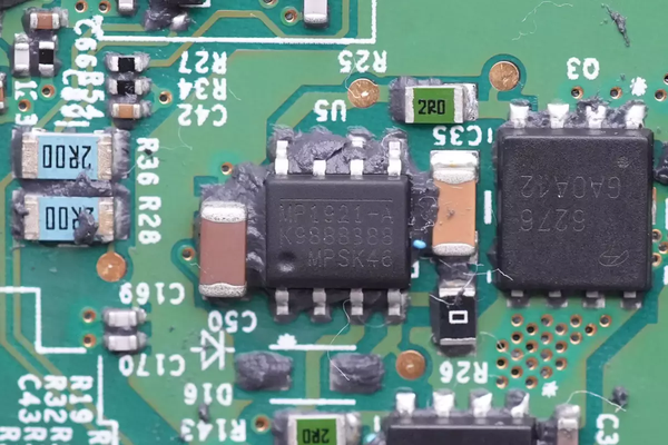 拆解报告：ENPHASE ENERGY微型逆变器IQ8X-BAT-US - 知乎