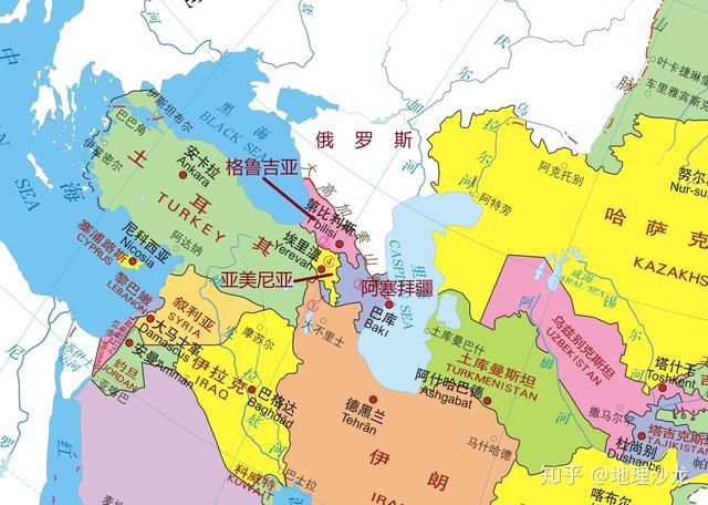 大高加索山脉：亚洲和欧洲的分界山脉，是板块碰撞隆起的褶皱山脉 - 知乎