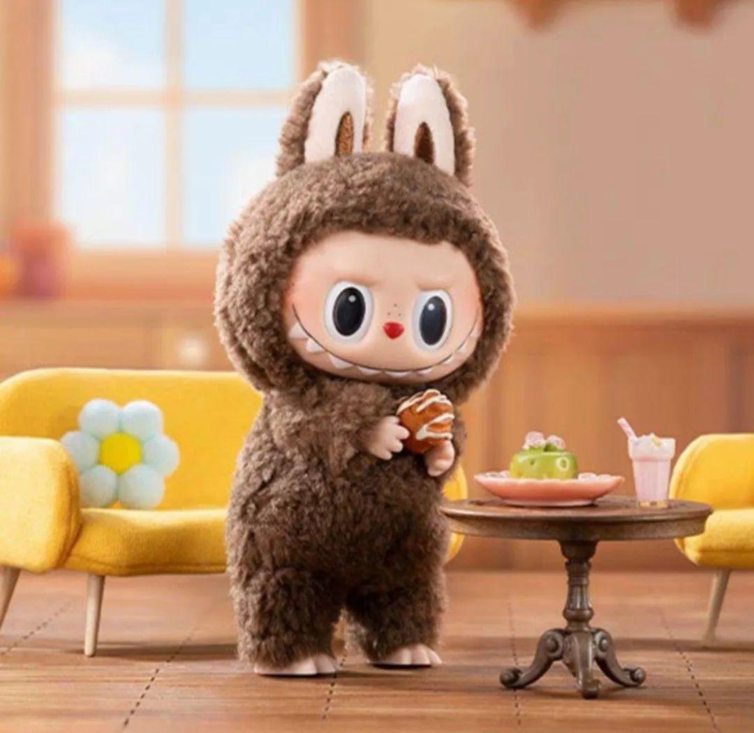 薄荷色Labubu卖出108万，泡泡玛特一年疯狂收割130亿 - 知乎