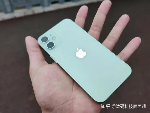 苹果iPhone SE3对比iPhone 12 mini，如何选择？小屏旗舰降至白菜价 - 知乎