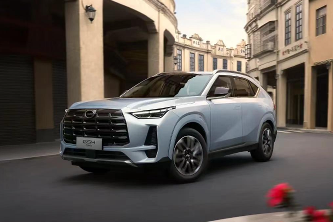 1.5T钜浪动力+8安全气囊，传祺GS4 MAX为何是10万级超值SUV？ - 知乎