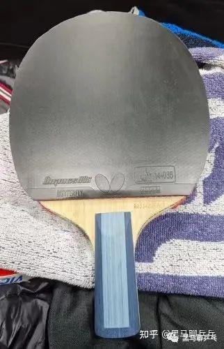 世界前十，男子选手器材配置（202401）