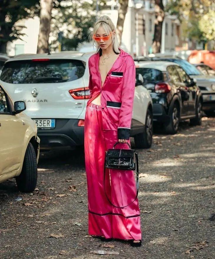 亚洲首位“升仙”90后超模来了！常年179cm/46公斤的崔素拉 - 知乎