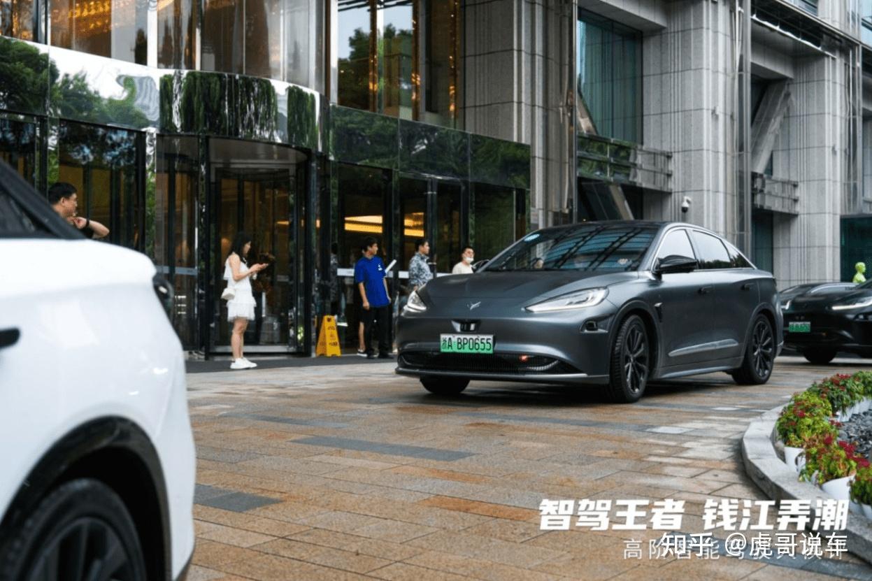 小鹏G9、阿维塔11、蔚来ET7、阿尔法S 先行版横评，谁是智驾NO.1? - 知乎