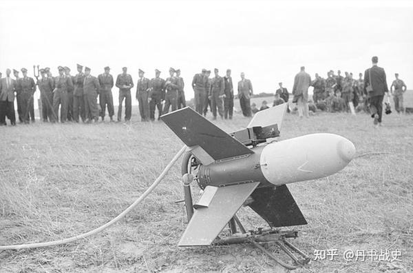 法国第一代反坦克导弹SS.10，被瑞典当成反舰导弹用 - 知乎