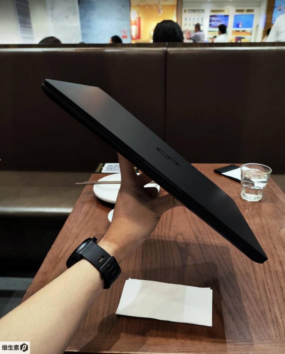 【维P测评】富士通 FUJITSU LIFEBOOK U94A - 力量敏捷战将 超轻量的高性能商务实用派